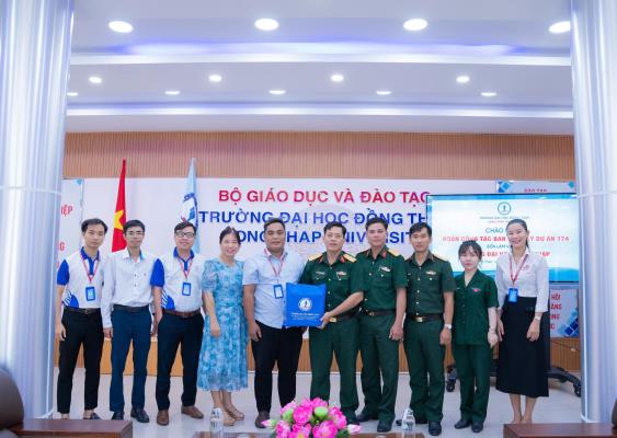 Trường Đại học Đồng Tháp làm việc với Ban Quản lý Dự án 174